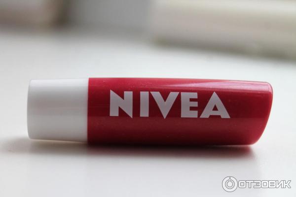 Отзыв о Бальзам Nivea "Вишневое сияние" | Очень вкусно пахнет