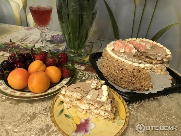 Отзыв о Торт Север-Метрополь Воздушно-ореховый "Киевский" | Он, конечно ...