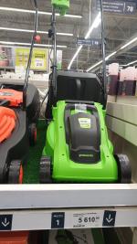Электрическая газонокосилка Greenworks GLM1232