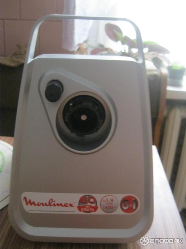 Отзыв о Мясорубка Moulinex ME-306832 | Довольна работой.